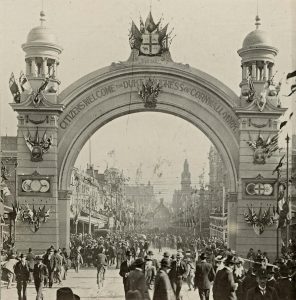 Melbourne's Federation Arches- Old Treasury Building