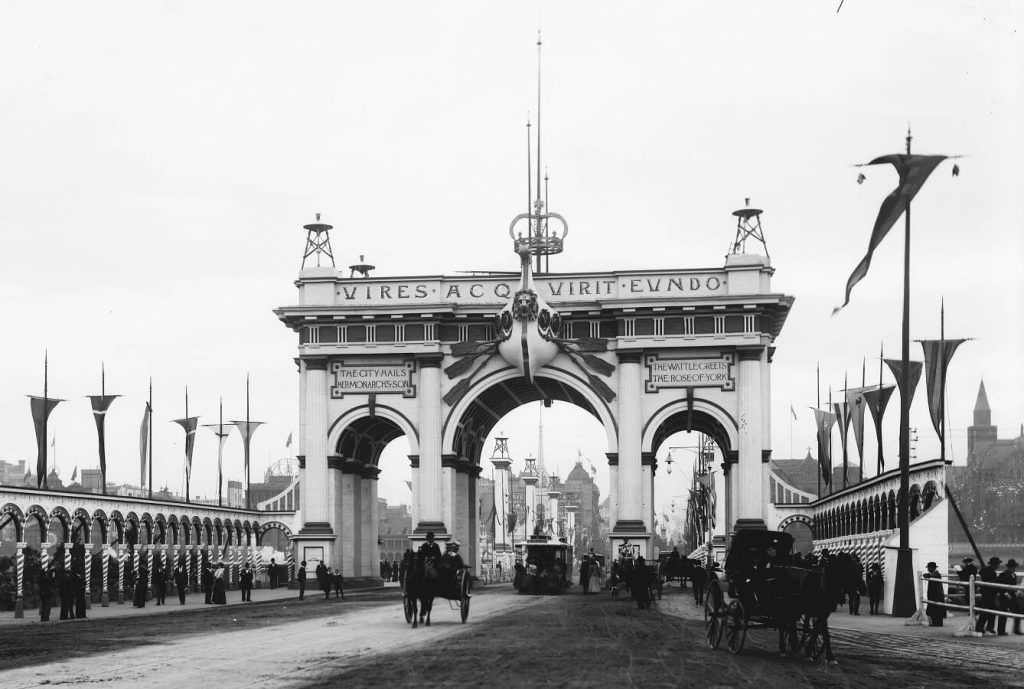 Melbourne's Federation Arches- Old Treasury Building