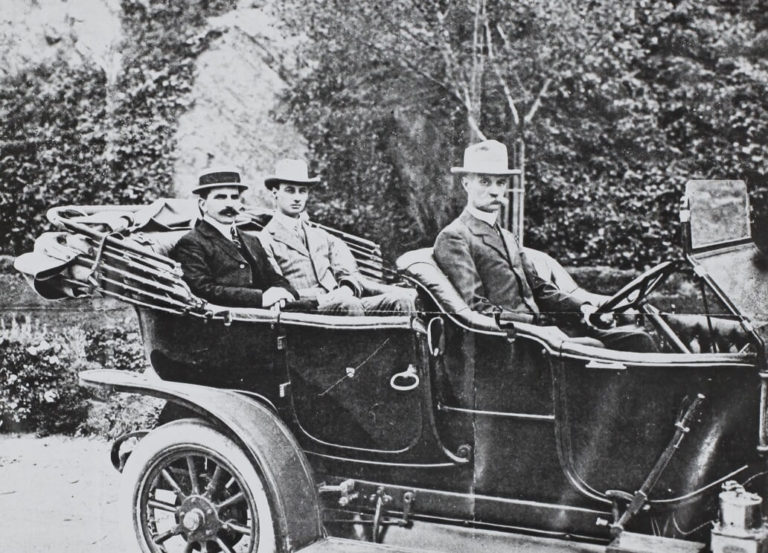 The Car – Old Treasury Building